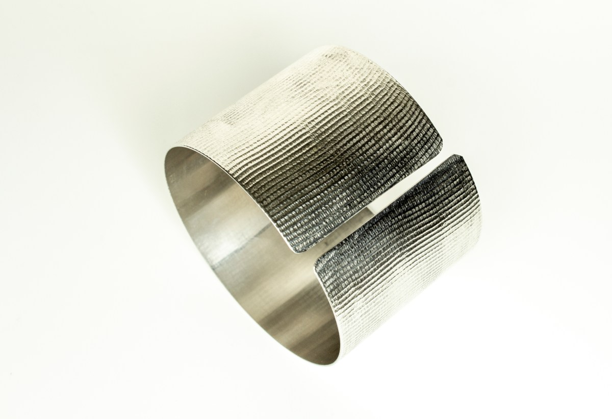 Moiré silk finish cuff – Marcusa Design