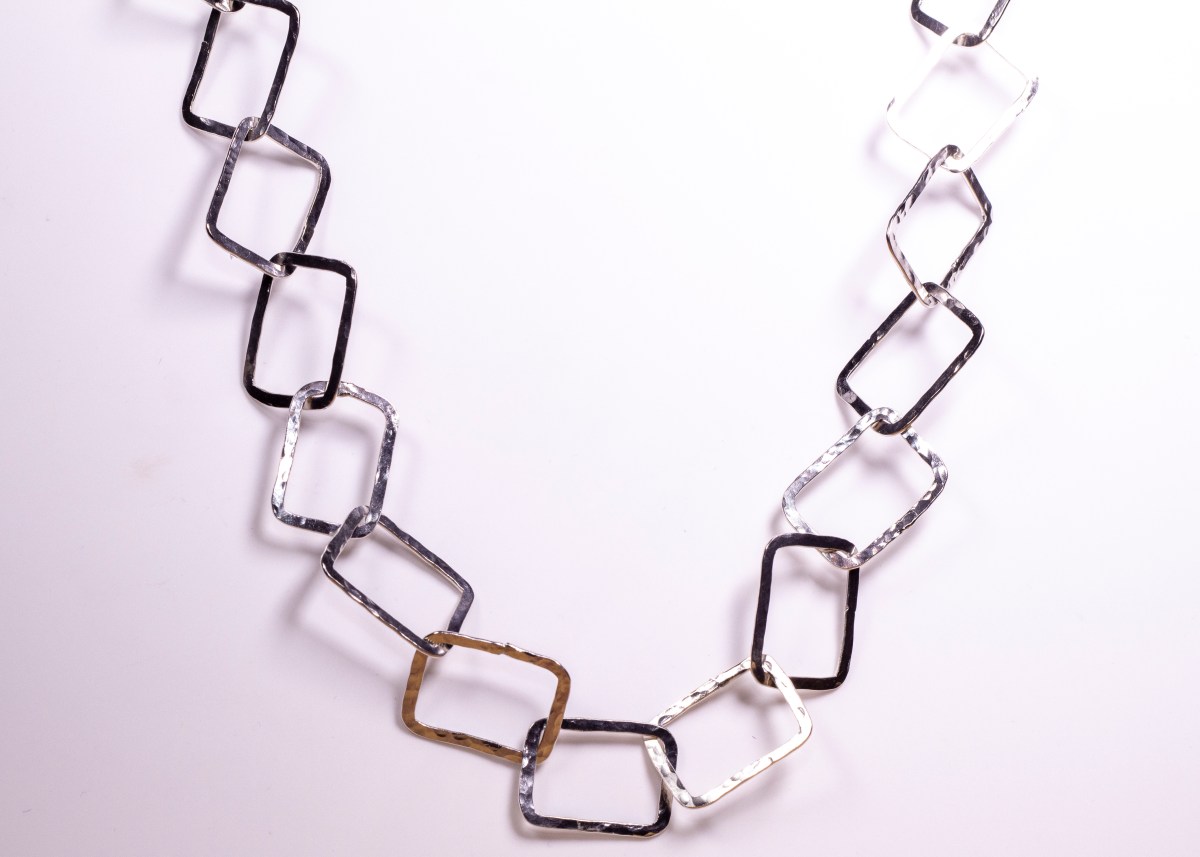 Short chain with rectangular hammered links – Marcusa Design